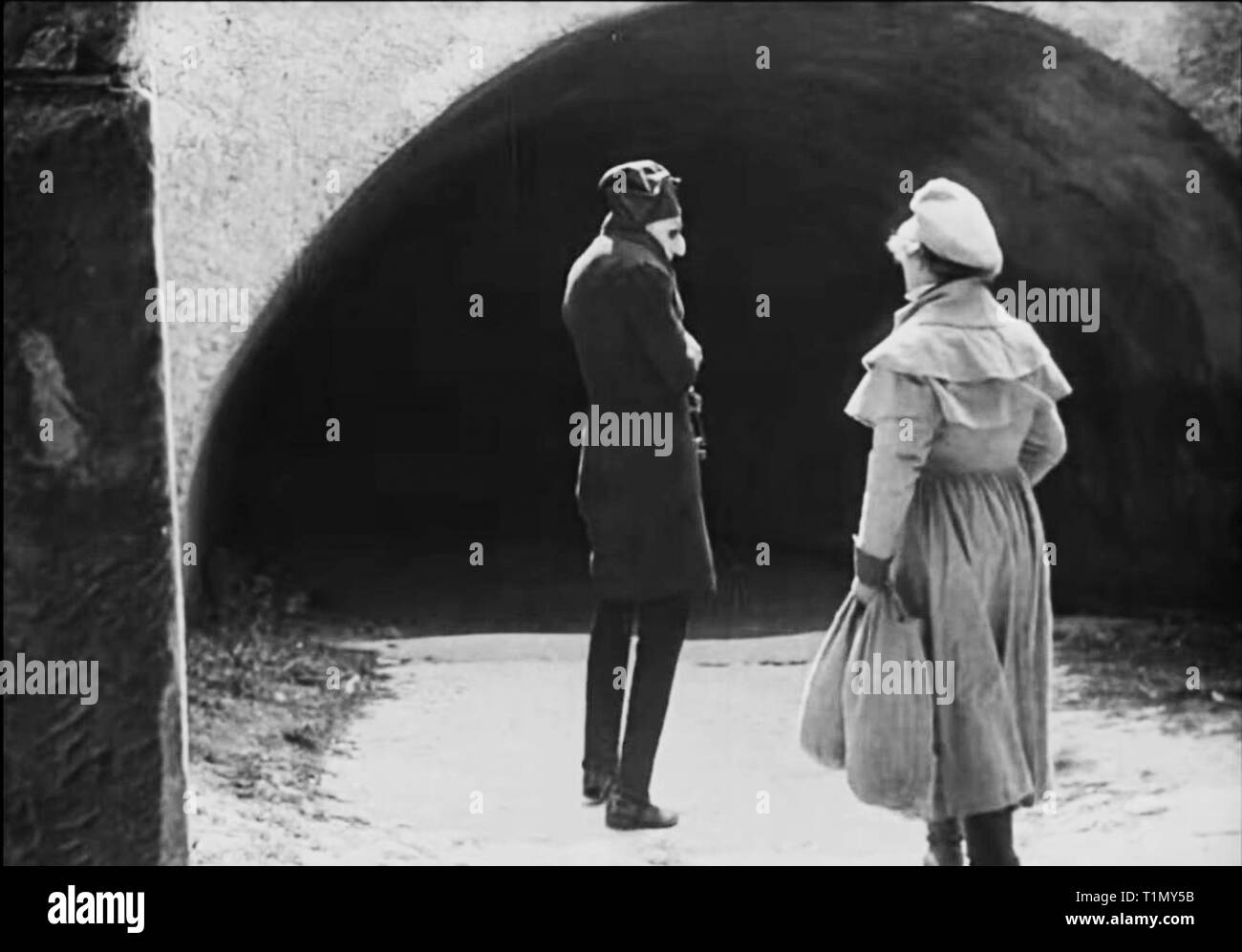 Nosferatu 1922 vintage movie screen Stock Photo - Alamy