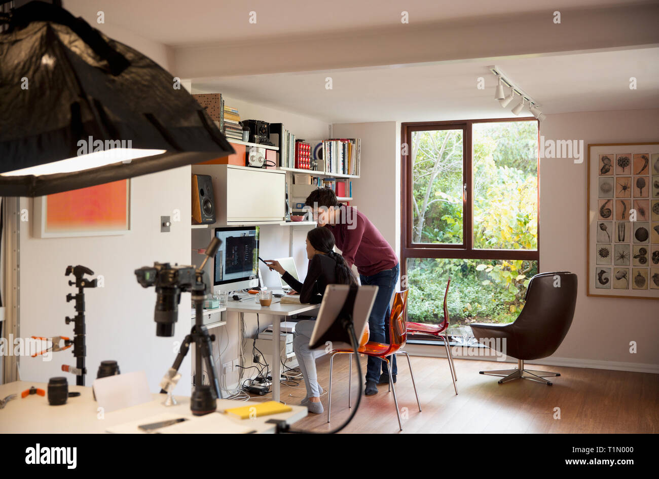 Freelance photographers hi-res stock photography and images - Alamy