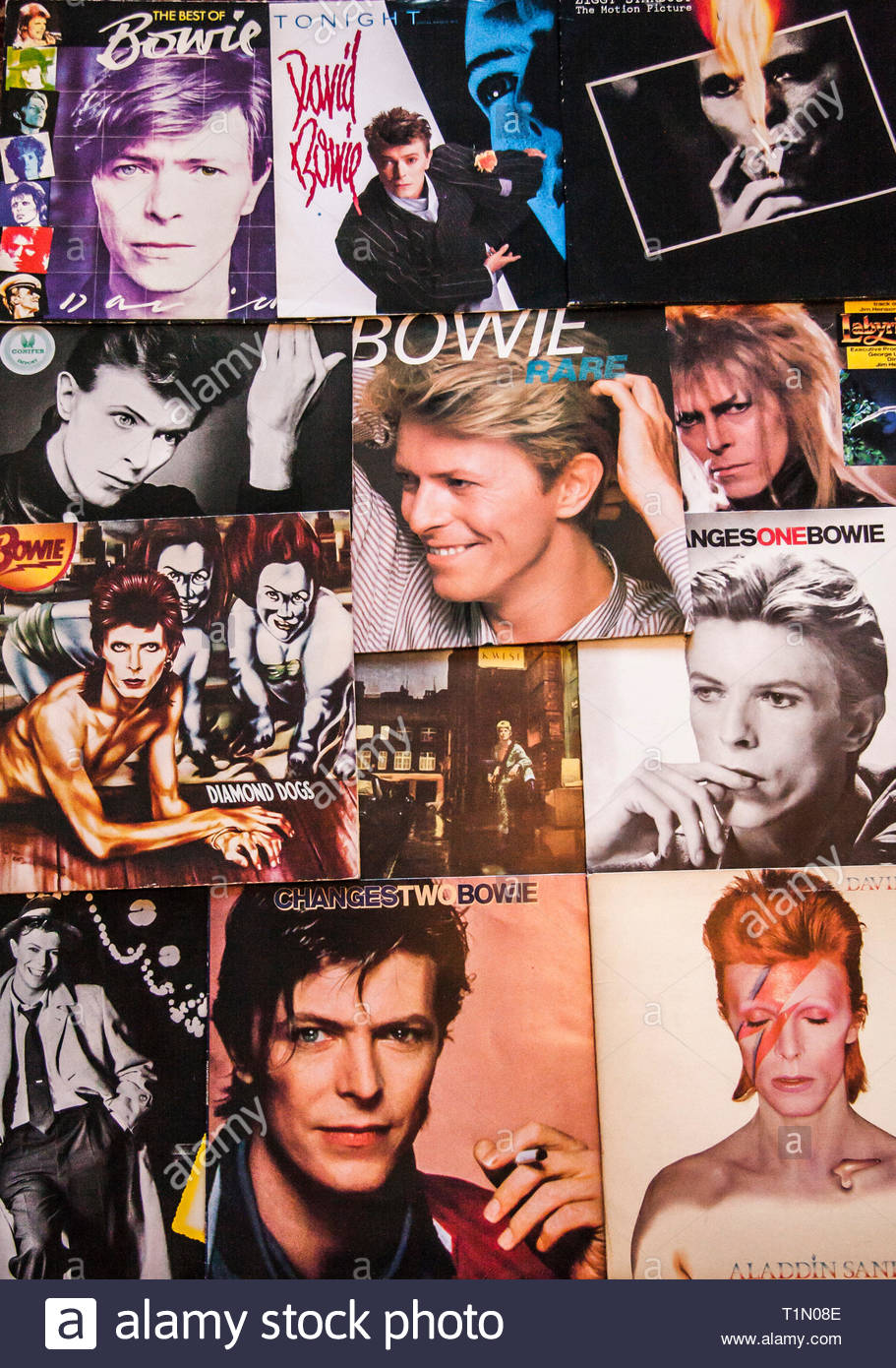 David Bowie Album Covers High Resolution Stock Photography and Images ...