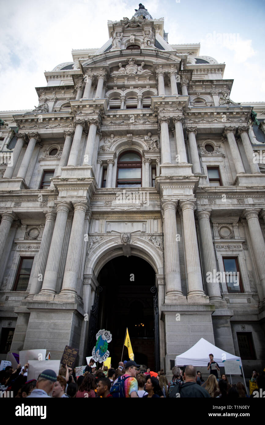 Hundreds of students walk out to hightlight the urgency of the climate ...