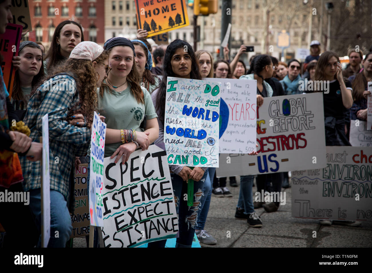 Hundreds of students walk out to hightlight the urgency of the climate ...