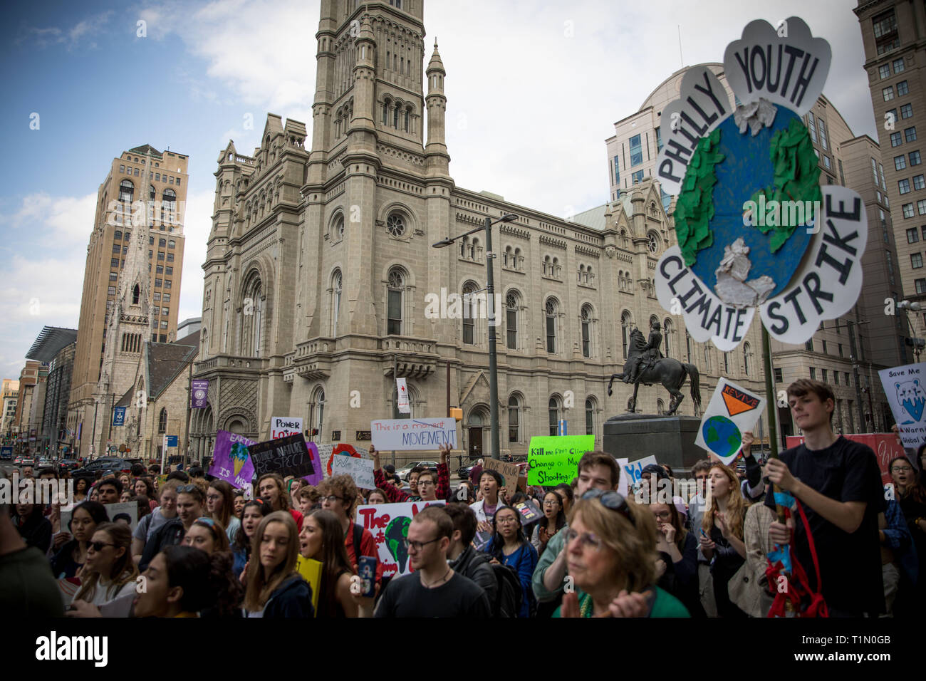 Hundreds of students walk out to hightlight the urgency of the climate ...