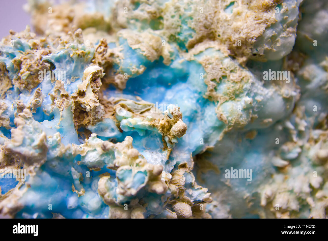Blue celestine mineral hi-res stock photography and images - Alamy