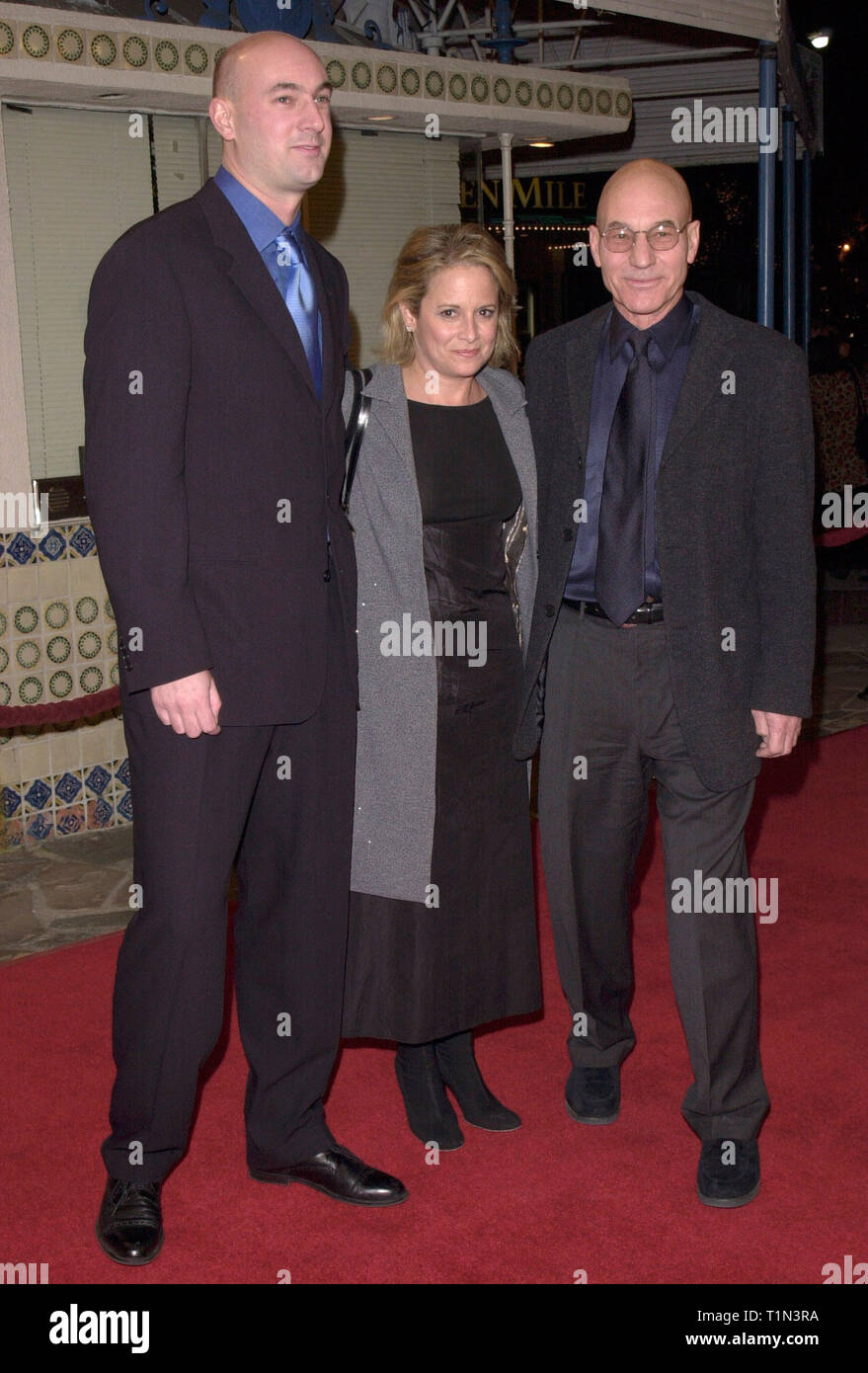 LOS ANGELES, CA. December 12, 1999: Actor Patrick Stewart (right ...