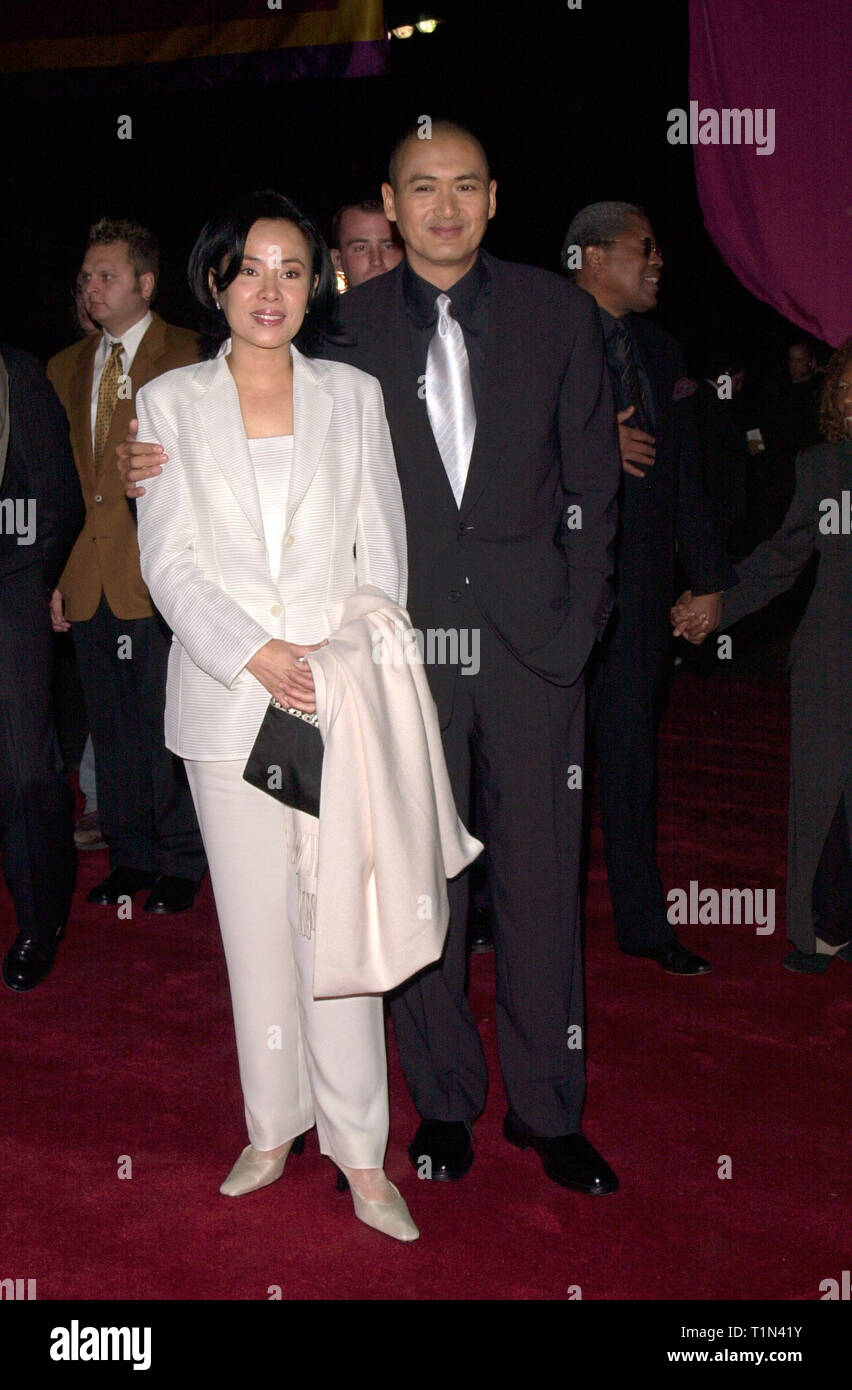 LOS ANGELES, CA. December 15, 1999: Actor Chow Yun-Fat & wife at the ...