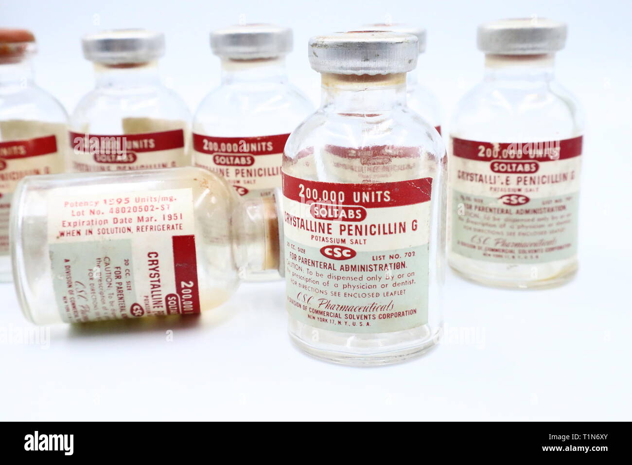 Vintage 1951 Vial of PENICILLIN G Produced by CSC Pharmaceuticals ...