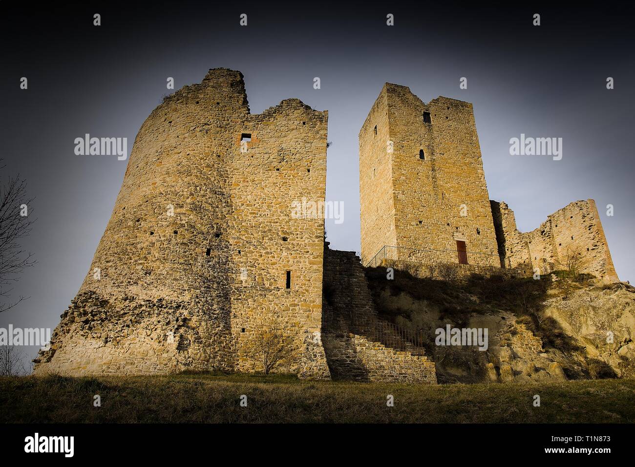 Castello di Carpineti, Reggio Emilia, Italy Stock Photo - Alamy