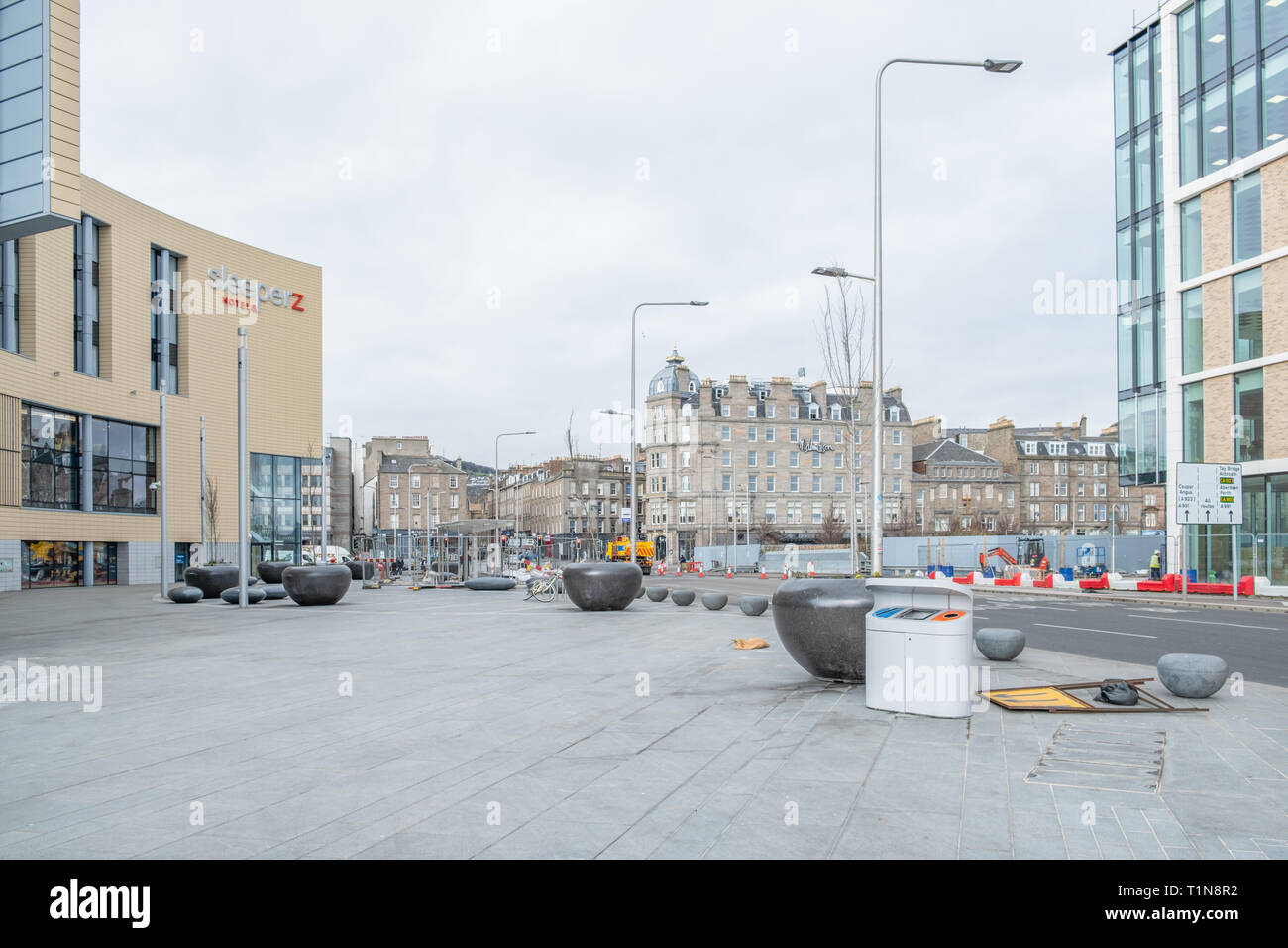 Whitehall street dundee hi-res stock photography and images - Alamy