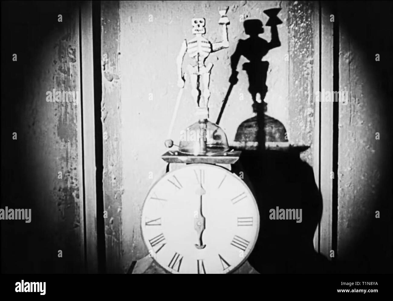 Nosferatu 1922 vintage movie screen Stock Photo - Alamy