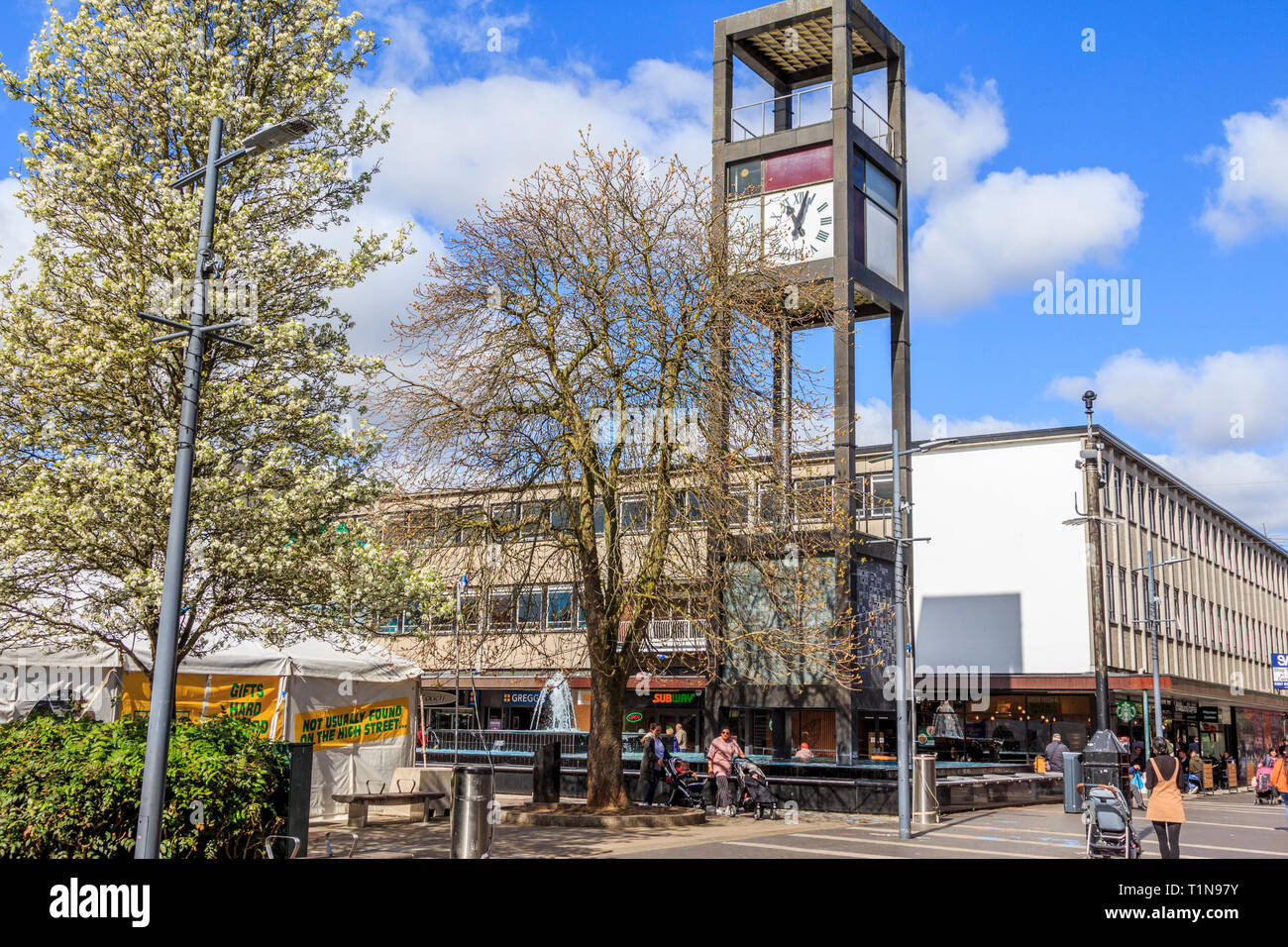 Westgate Shopping Centre town clock ,Stevenage Town Centre High Street ...