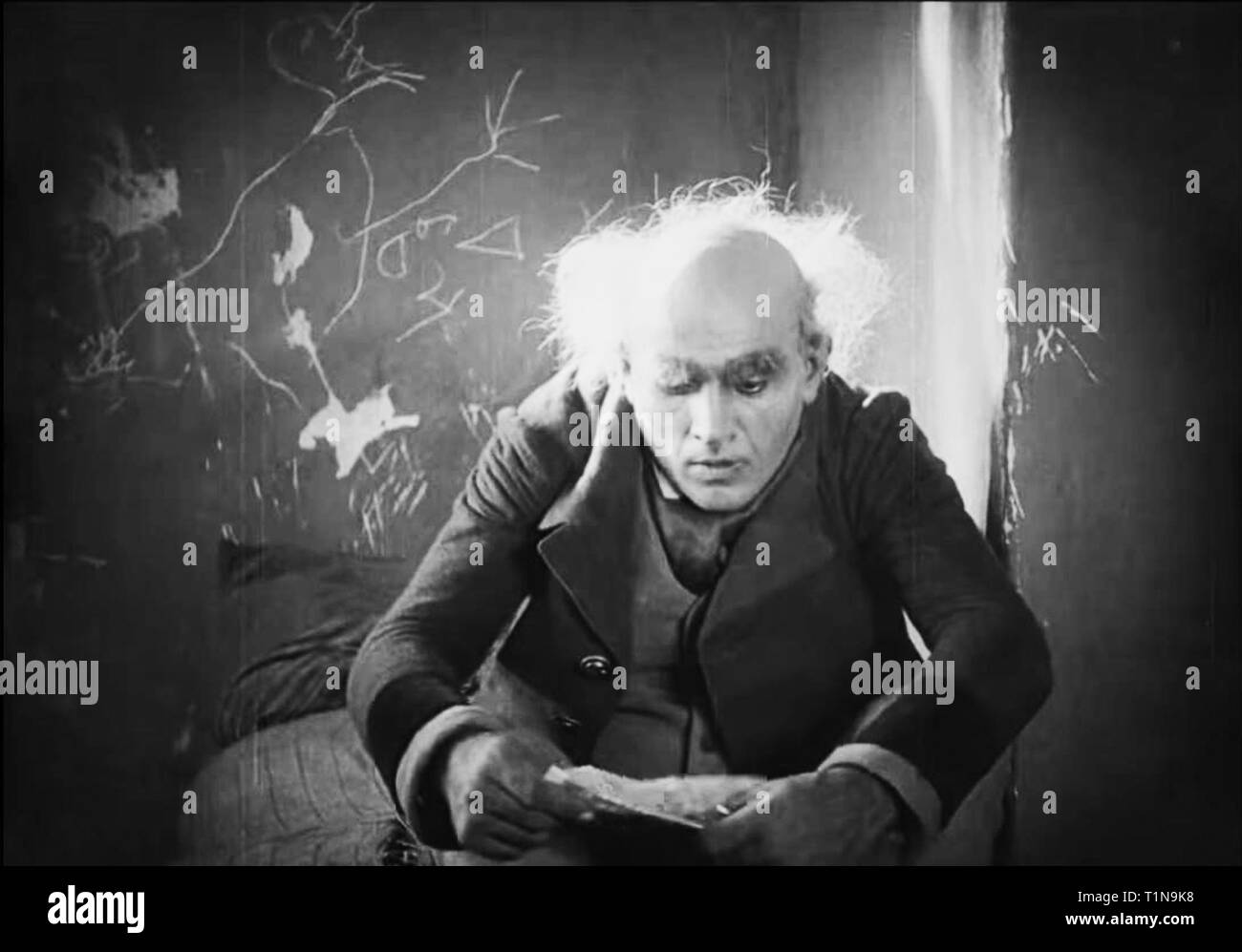 Nosferatu 1922 vintage movie screen Stock Photo - Alamy