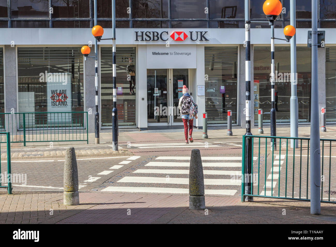 Stevenage town centre shopping hertfordshire hi-res stock photography ...