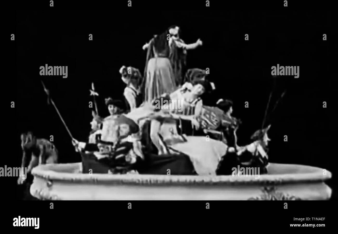 vintage creepy screenshot from a 1900's horror movie Stock Photo - Alamy
