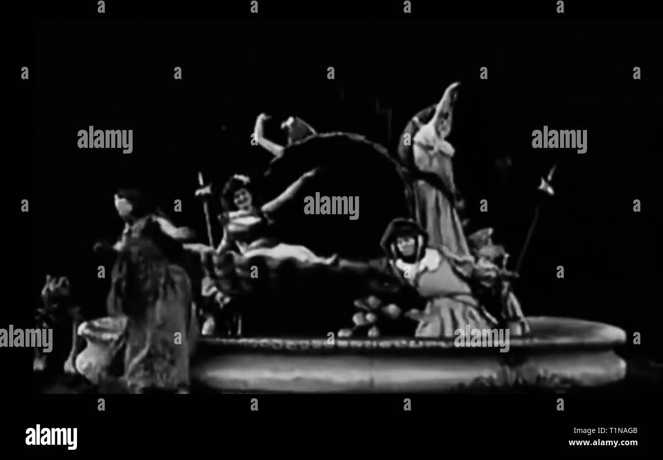 vintage creepy screenshot from a 1900's horror movie Stock Photo - Alamy