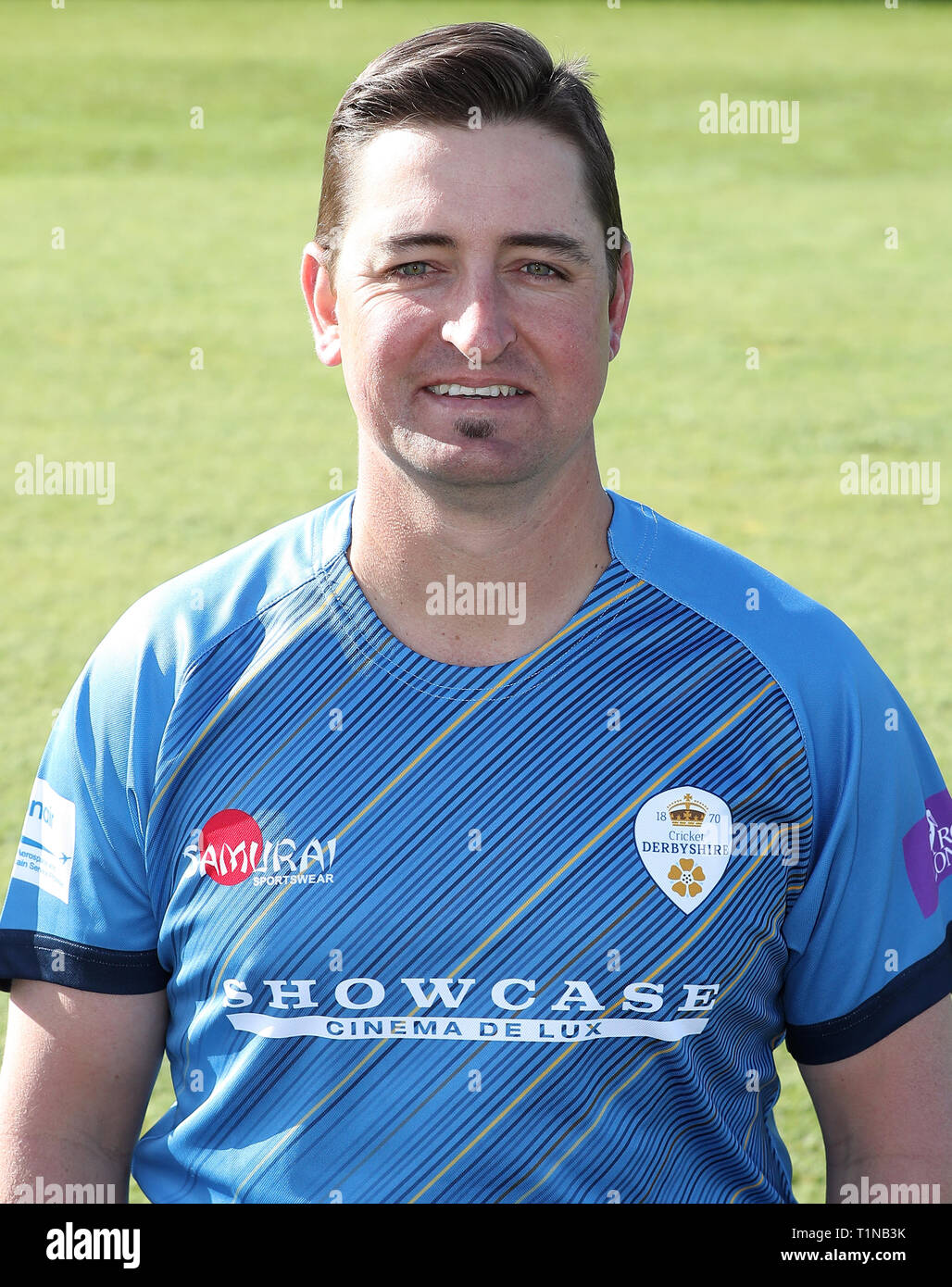 Derbyshire county cricket clubs daryn smit hi-res stock photography and ...