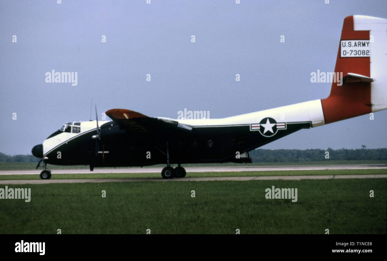 US ARMY / United States Army De Havilland Canada DHC-4 Caribou 0-73082 ...
