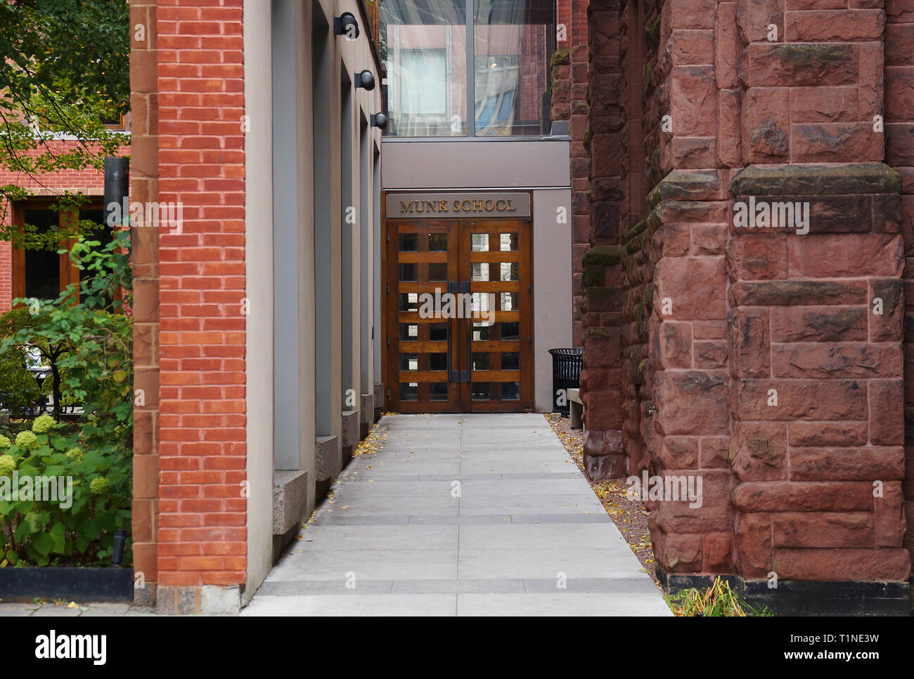 Beautiful brick building hi-res stock photography and images - Alamy