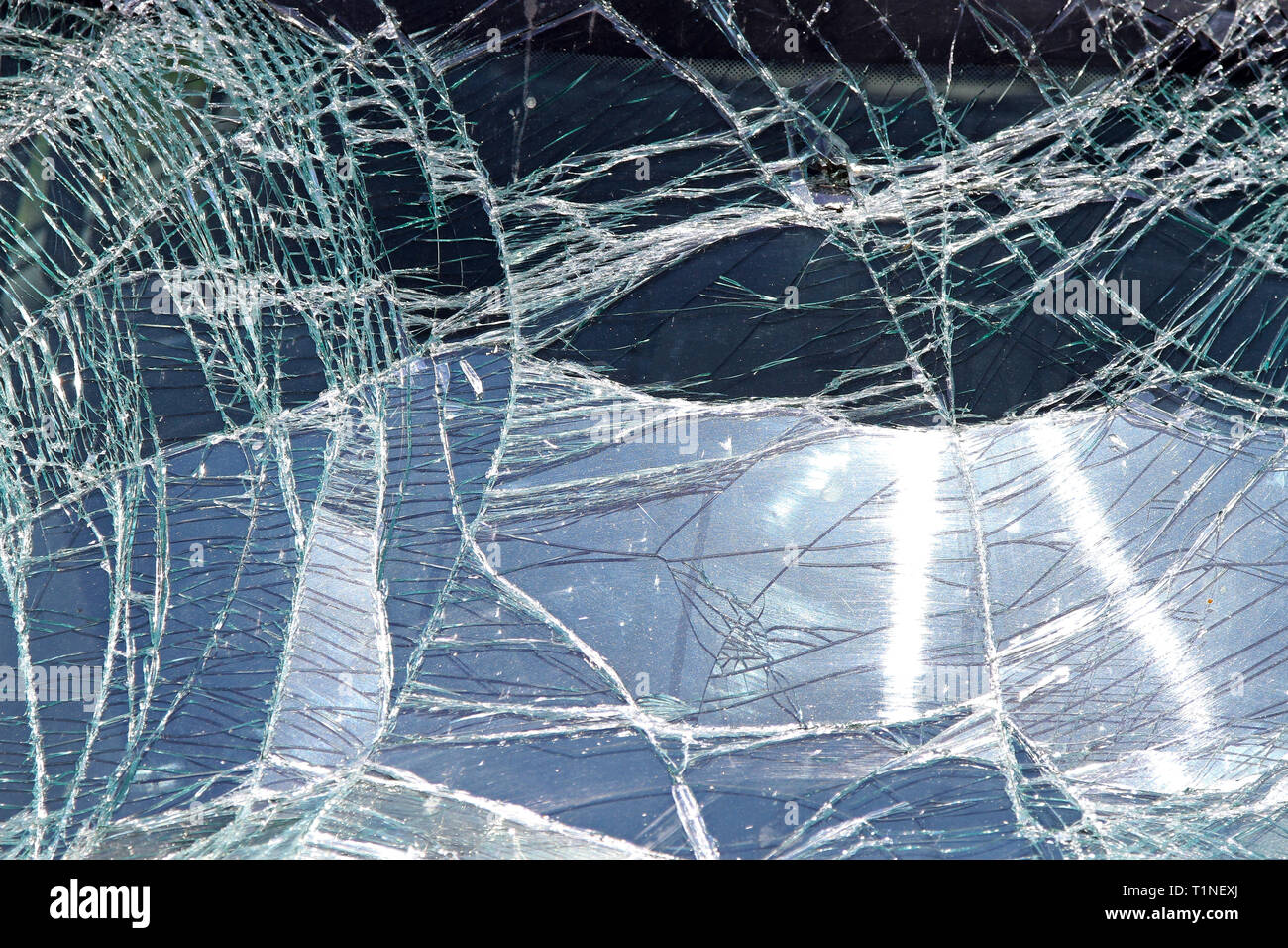 Shattered Glass Broken Windsheld in Traffic Accident Stock Photo - Alamy
