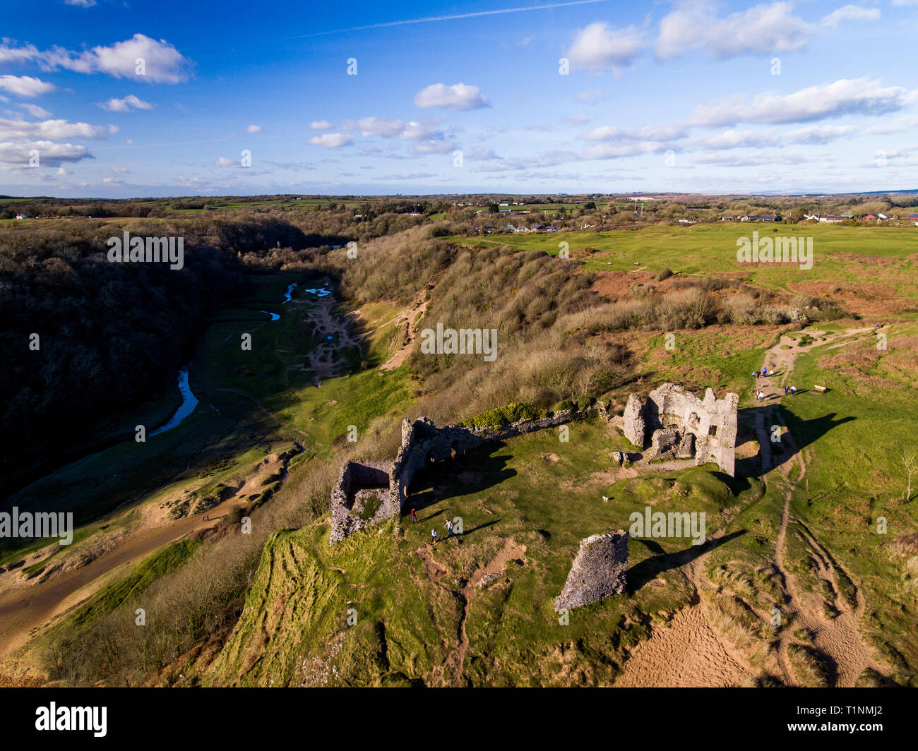 Pennard Castle or Penmaen Castle, overlooking Three Cliffs Bay, Gower ...
