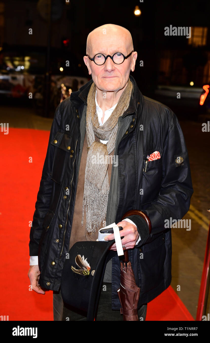 Ray cooper hi-res stock photography and images - Alamy