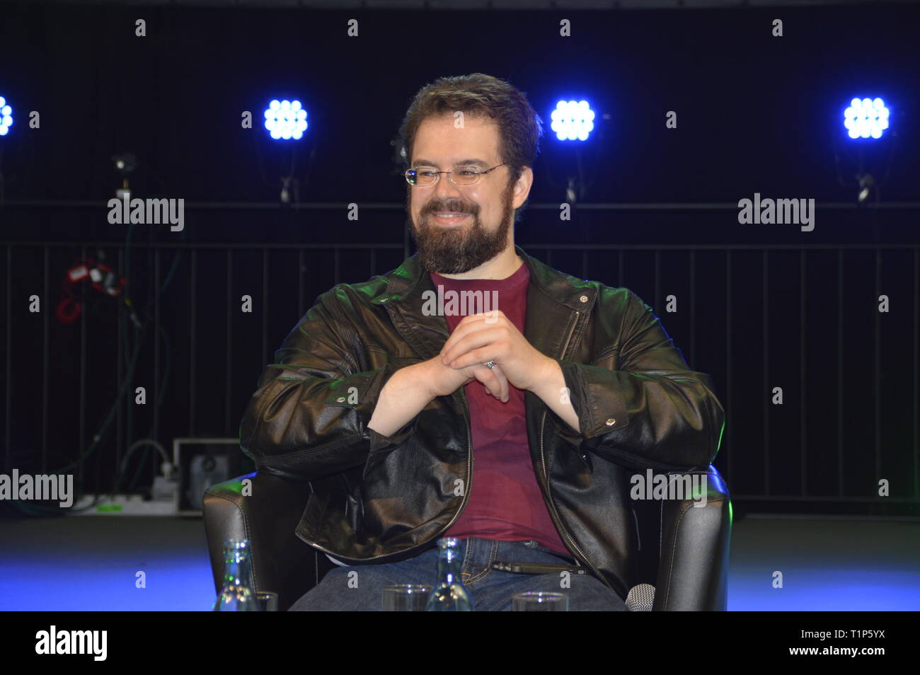 Christopher paolini hi-res stock photography and images - Alamy