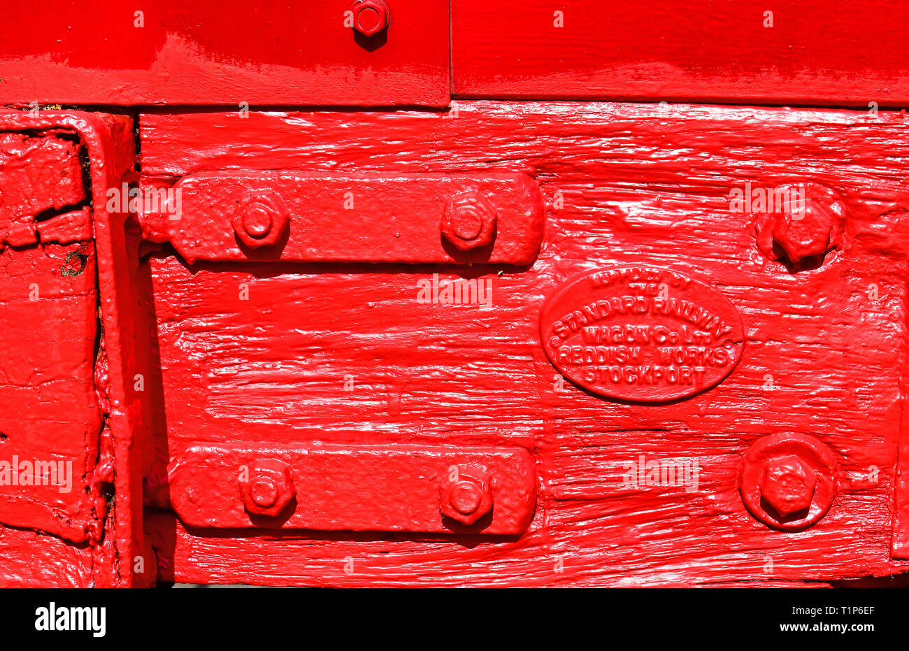 Wagon boards hi-res stock photography and images - Alamy