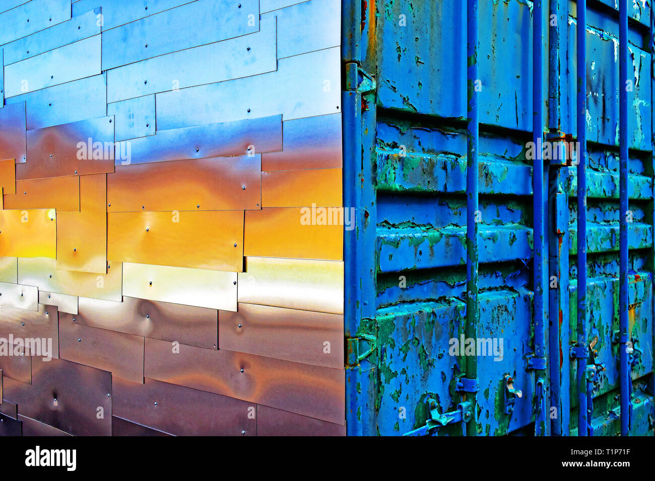 Shipping container paint hi-res stock photography and images - Alamy