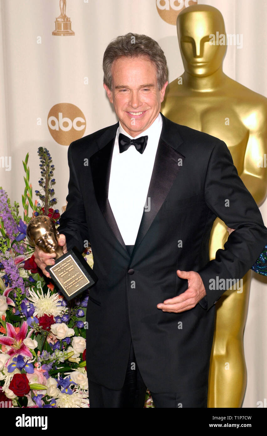 LOS ANGELES, CA. March 26, 2000: Actor Warren Beatty at the 72nd ...