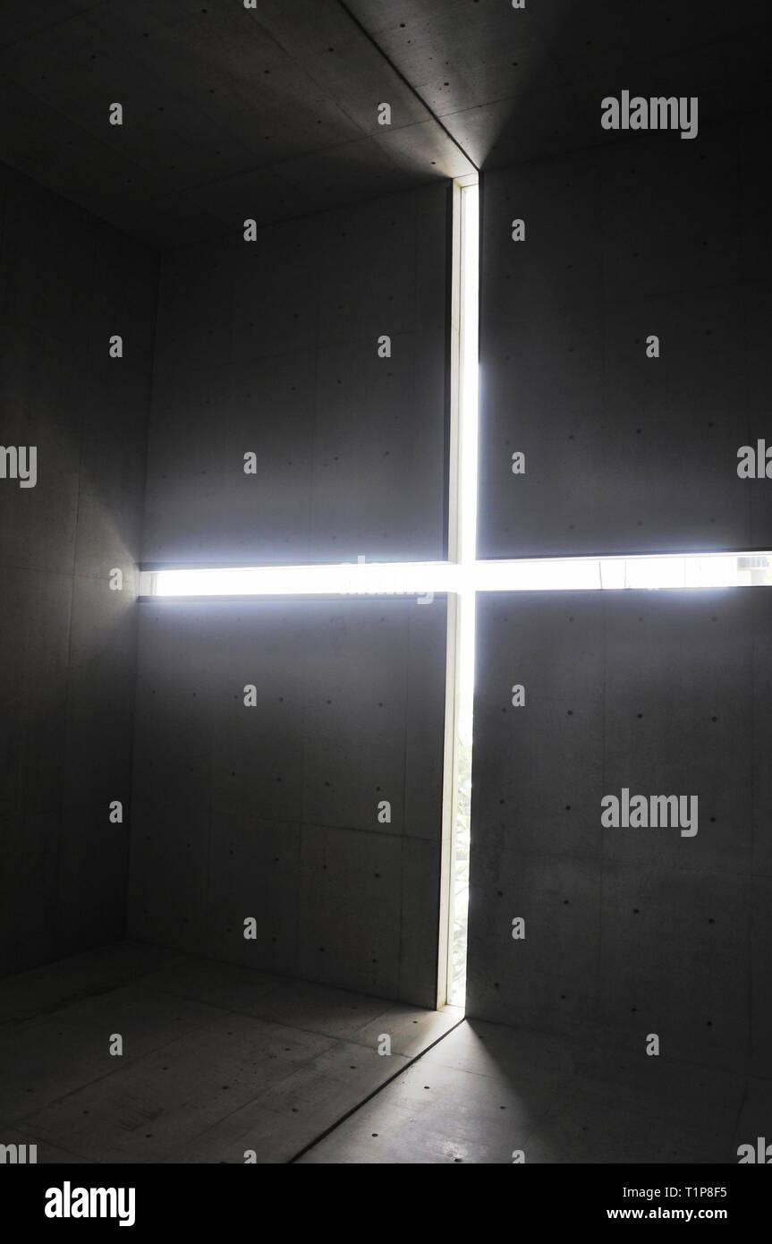 Light come through the line Stock Photo - Alamy