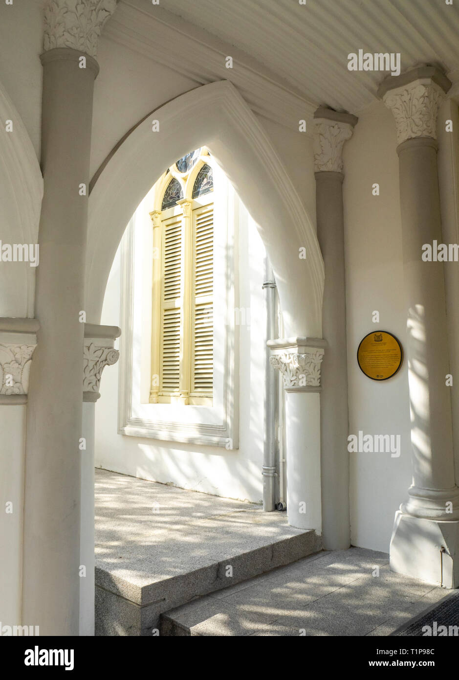 Pointed arch of portico CHIJMES Convent of the Holy Infant Jesus Chapel ...