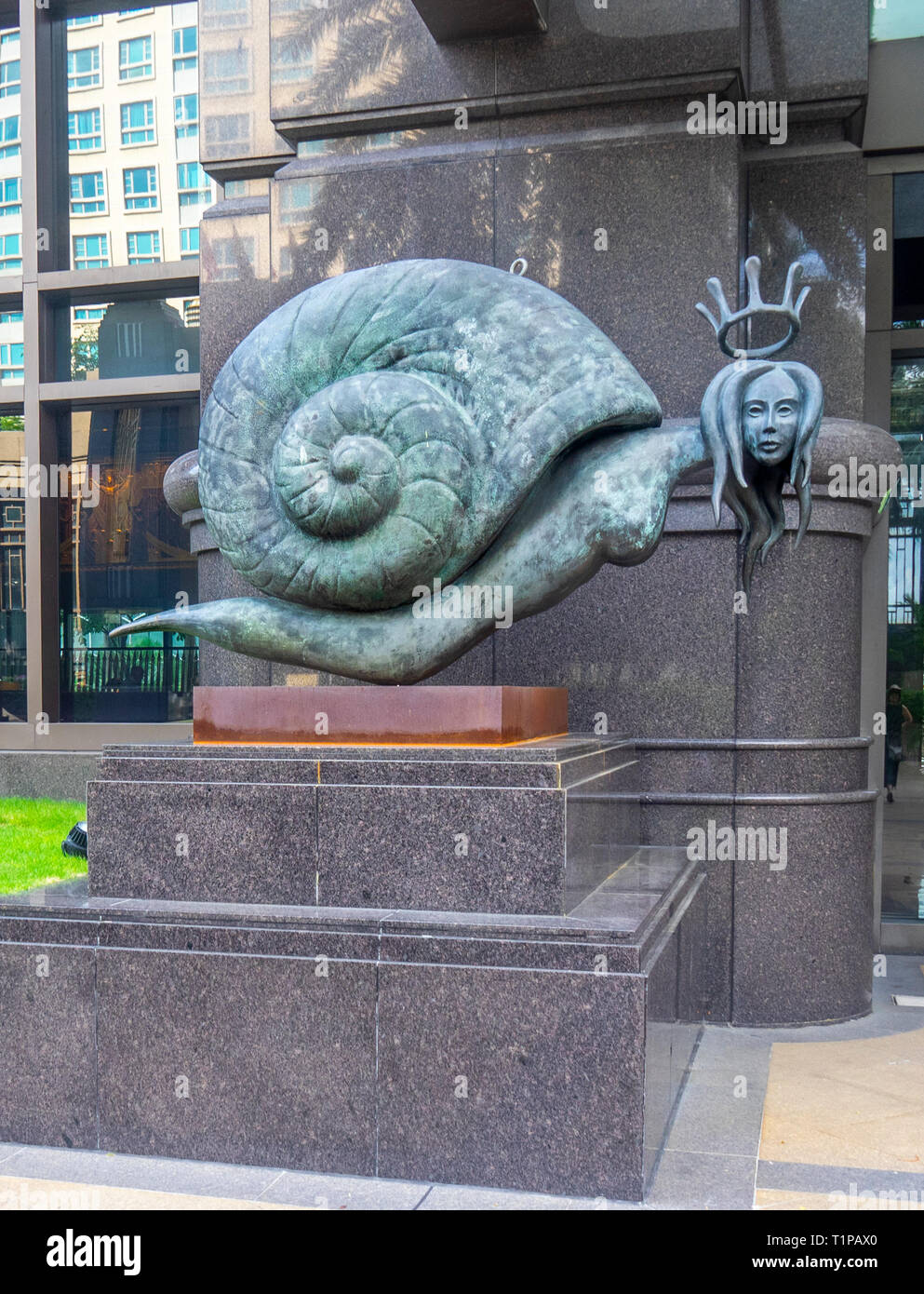 Salvador Dali sculpture Snail Queen in Plaza of Parkview Square ...