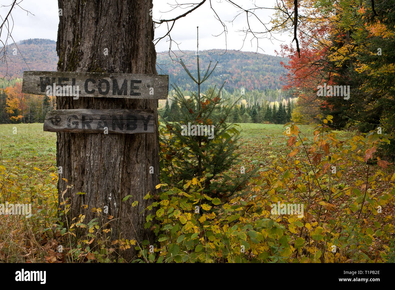 Welcome vermont sign hi-res stock photography and images - Alamy