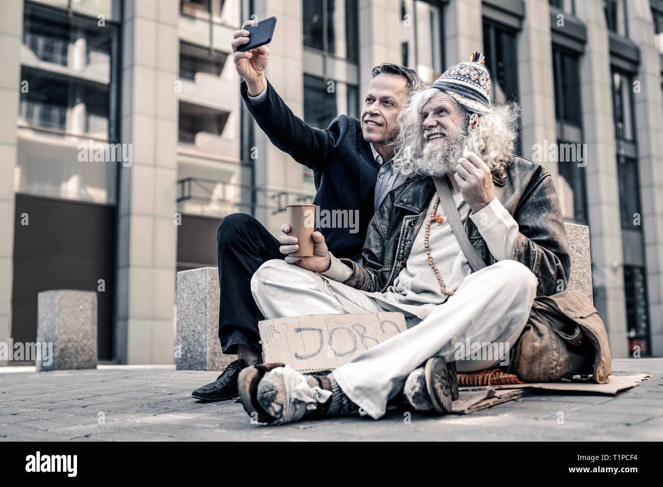 Grey haired old man hi-res stock photography and images - Alamy