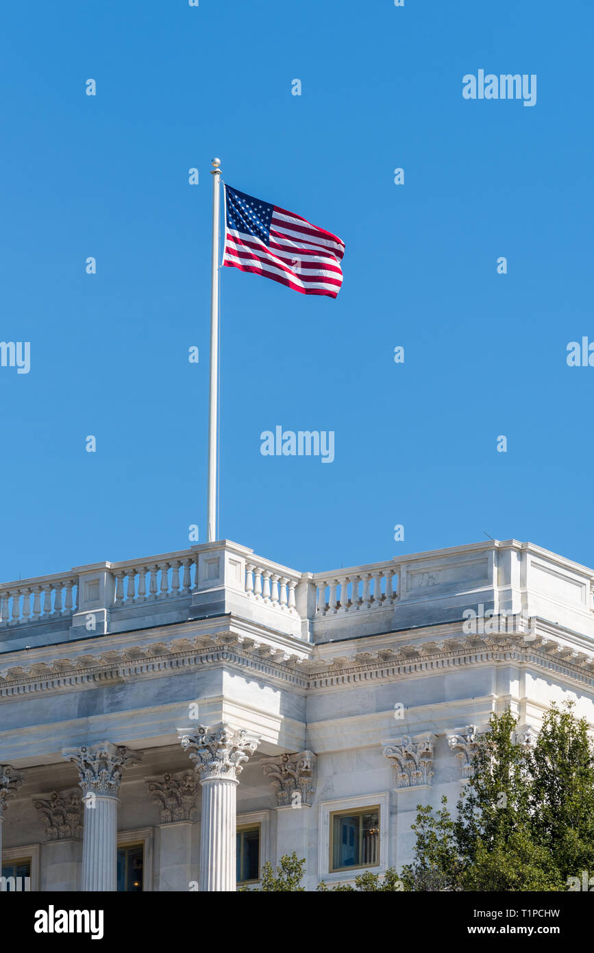 Dc city flag hi-res stock photography and images - Alamy