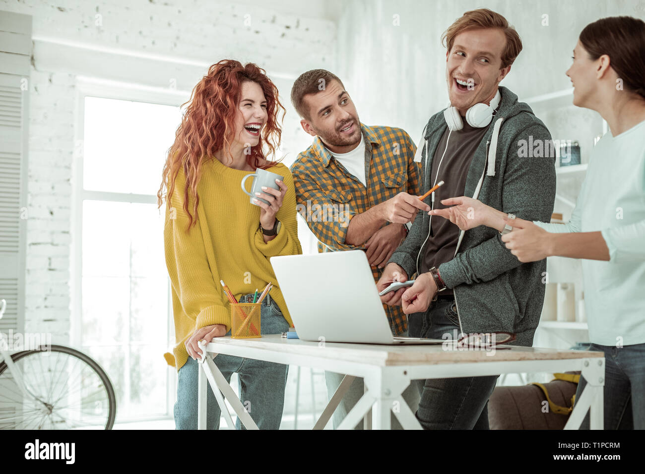 Students working on a project hi-res stock photography and images - Alamy