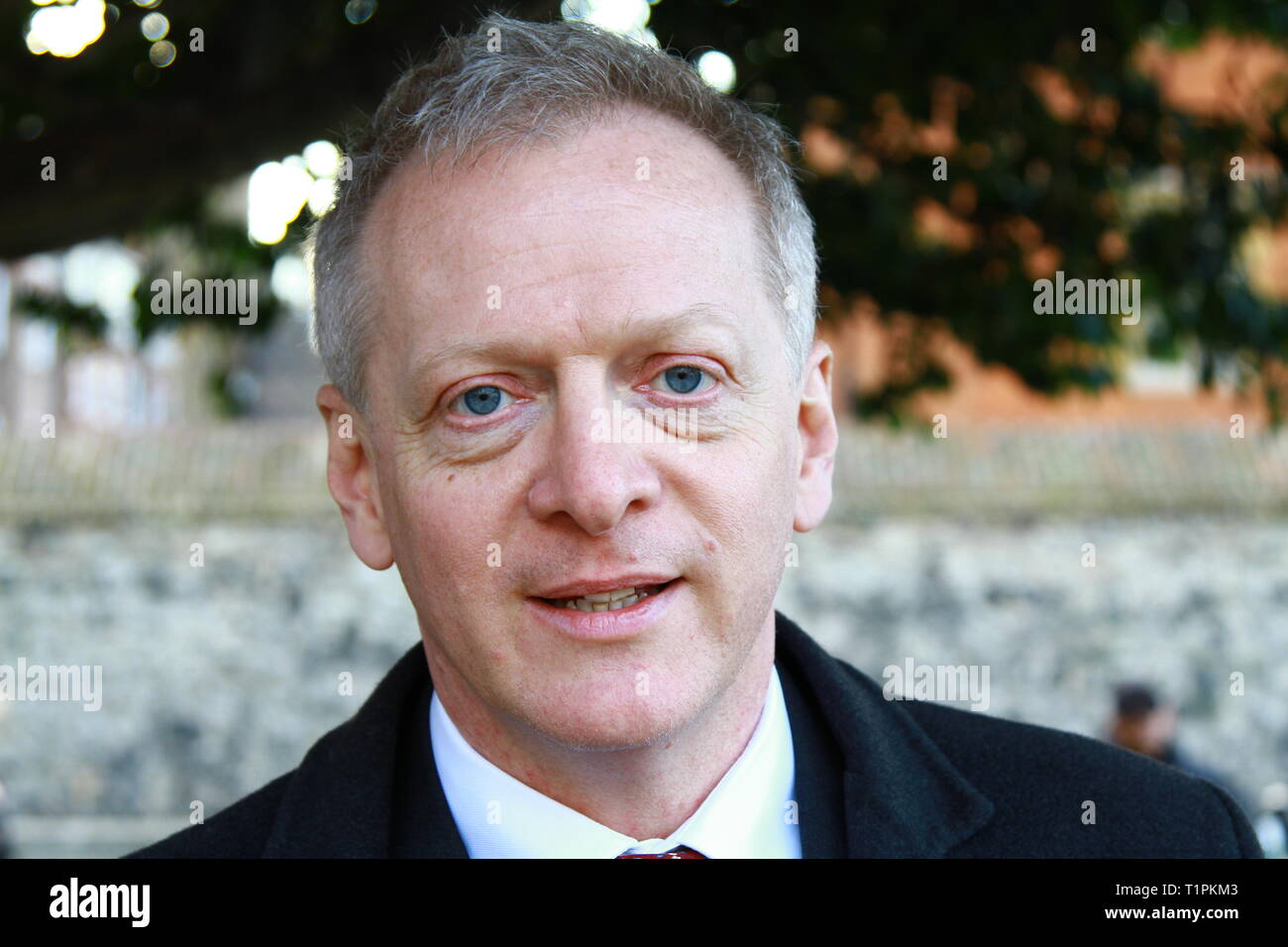 Dr phillip lee hi-res stock photography and images - Alamy