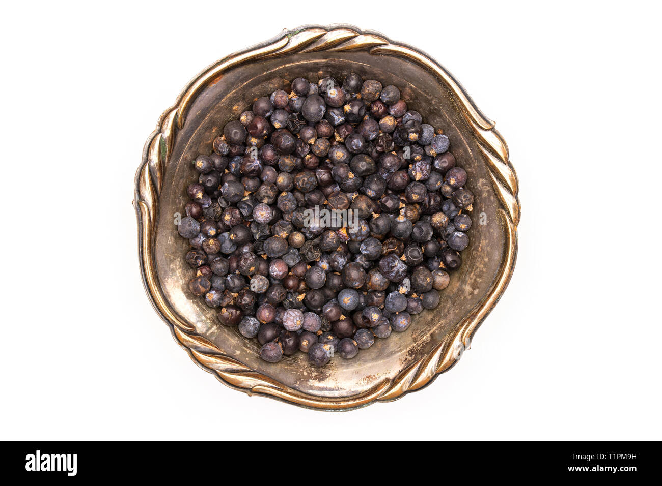 Lot of whole dry juniper berry seed flatlay isolated on white ...