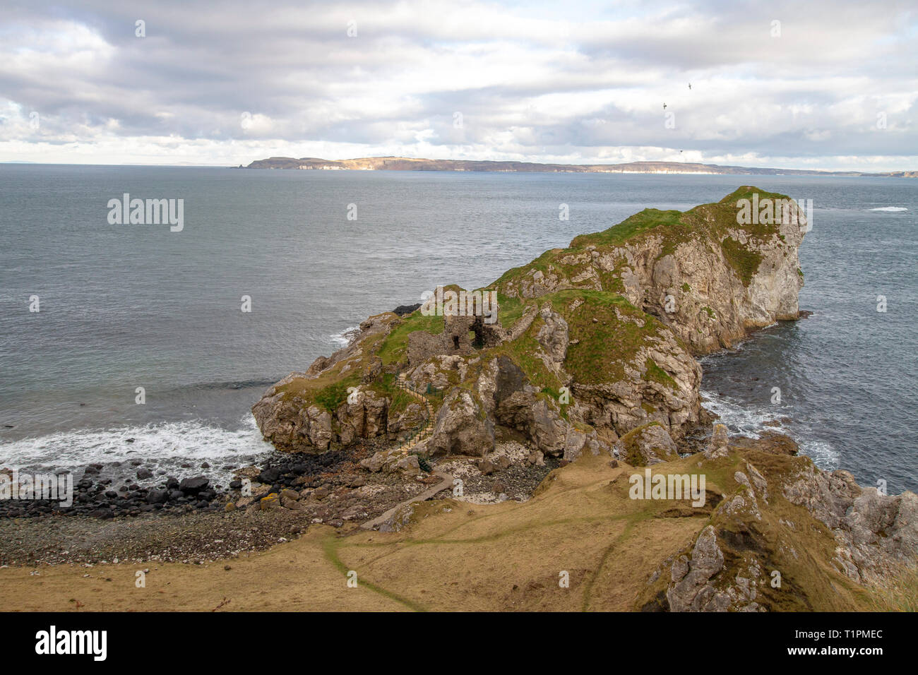 The ruins of Kinbane Castle and Kinbane Head on the coast of County ...