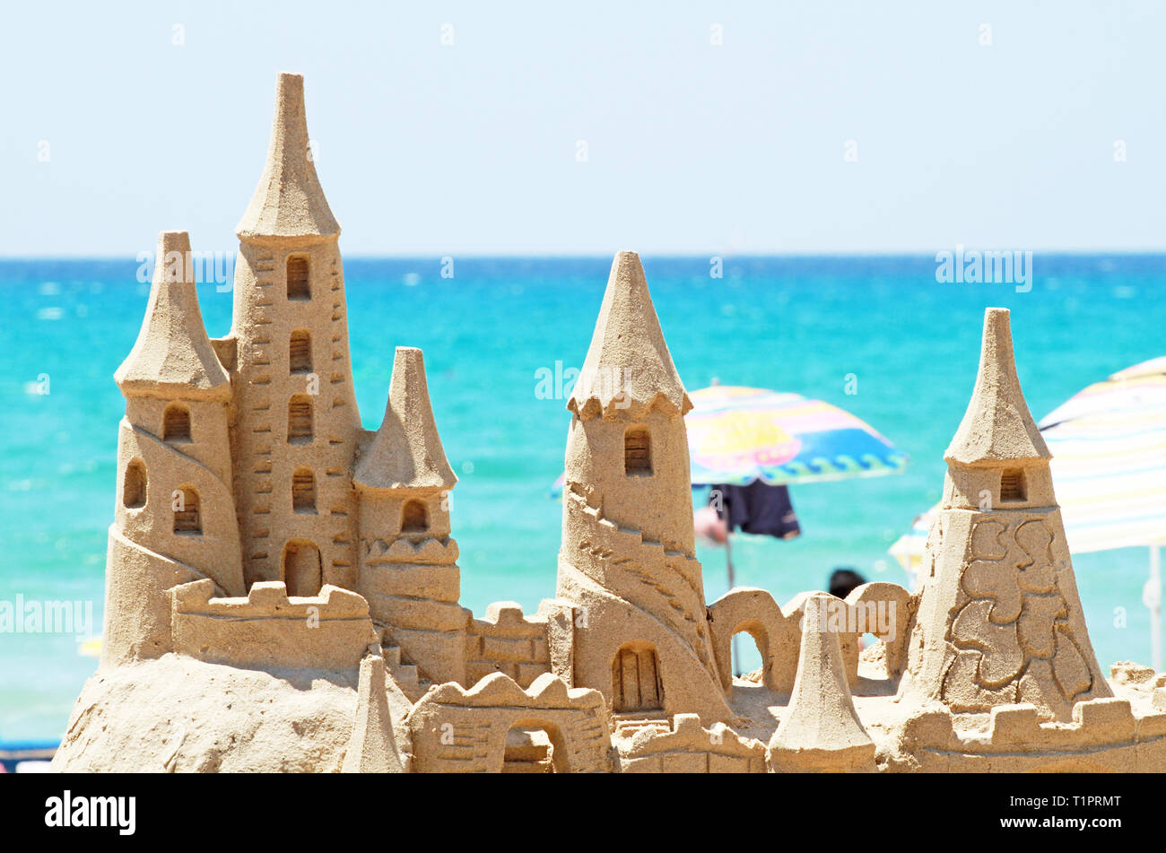 Sandcastle art hi-res stock photography and images - Alamy