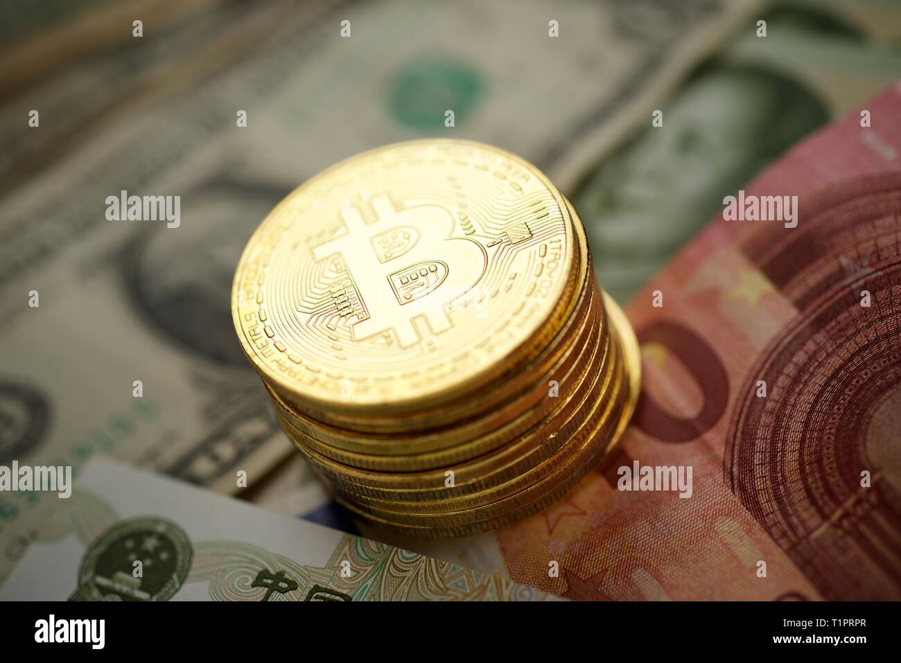 Stacked banknote dollar euro hi-res stock photography and images - Alamy