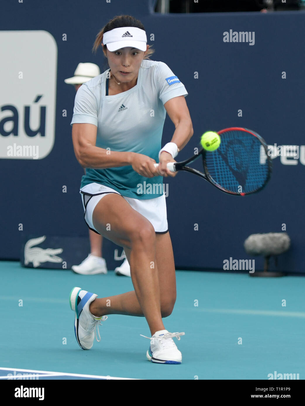 Miami, Florida, USA. 27th Mar, 2019. Qiang Wang (CHN) is defeated by ...