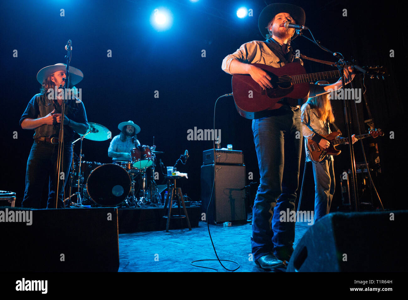 Colter wall singer hi-res stock photography and images - Alamy