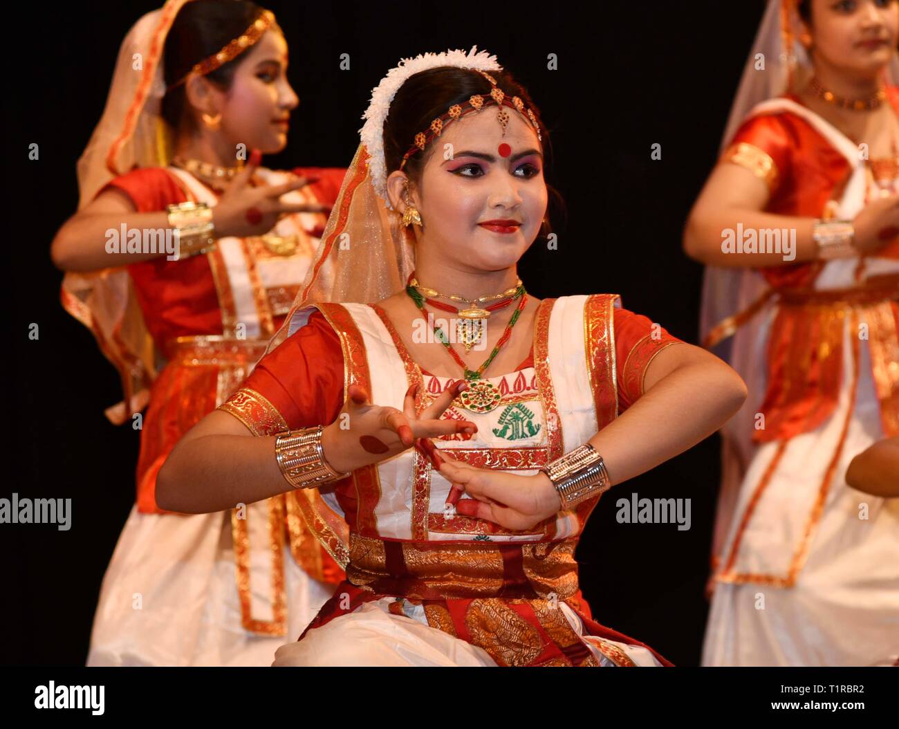 Satriya dance hi-res stock photography and images - Alamy