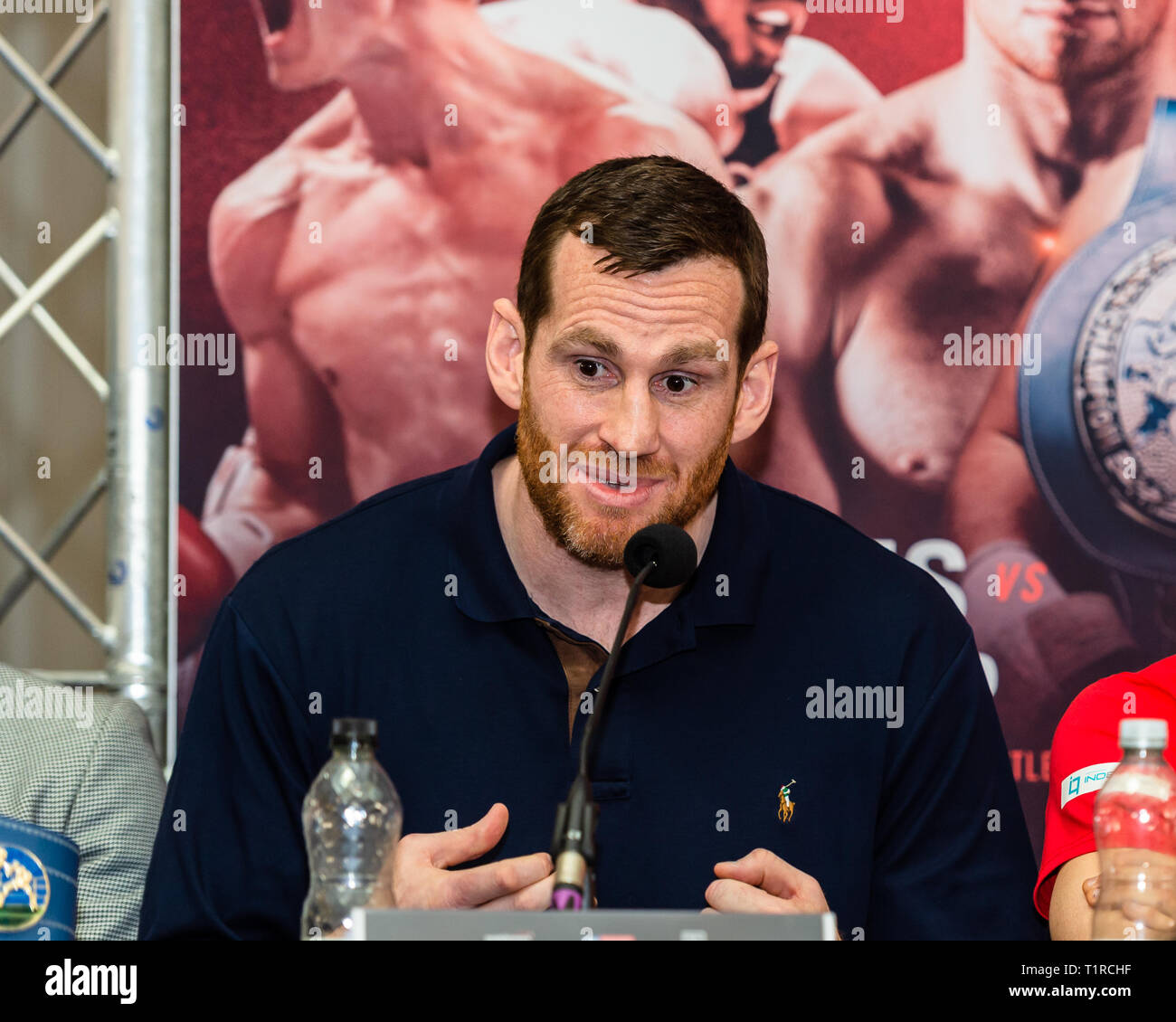 Anthony fowler boxer hi-res stock photography and images - Alamy