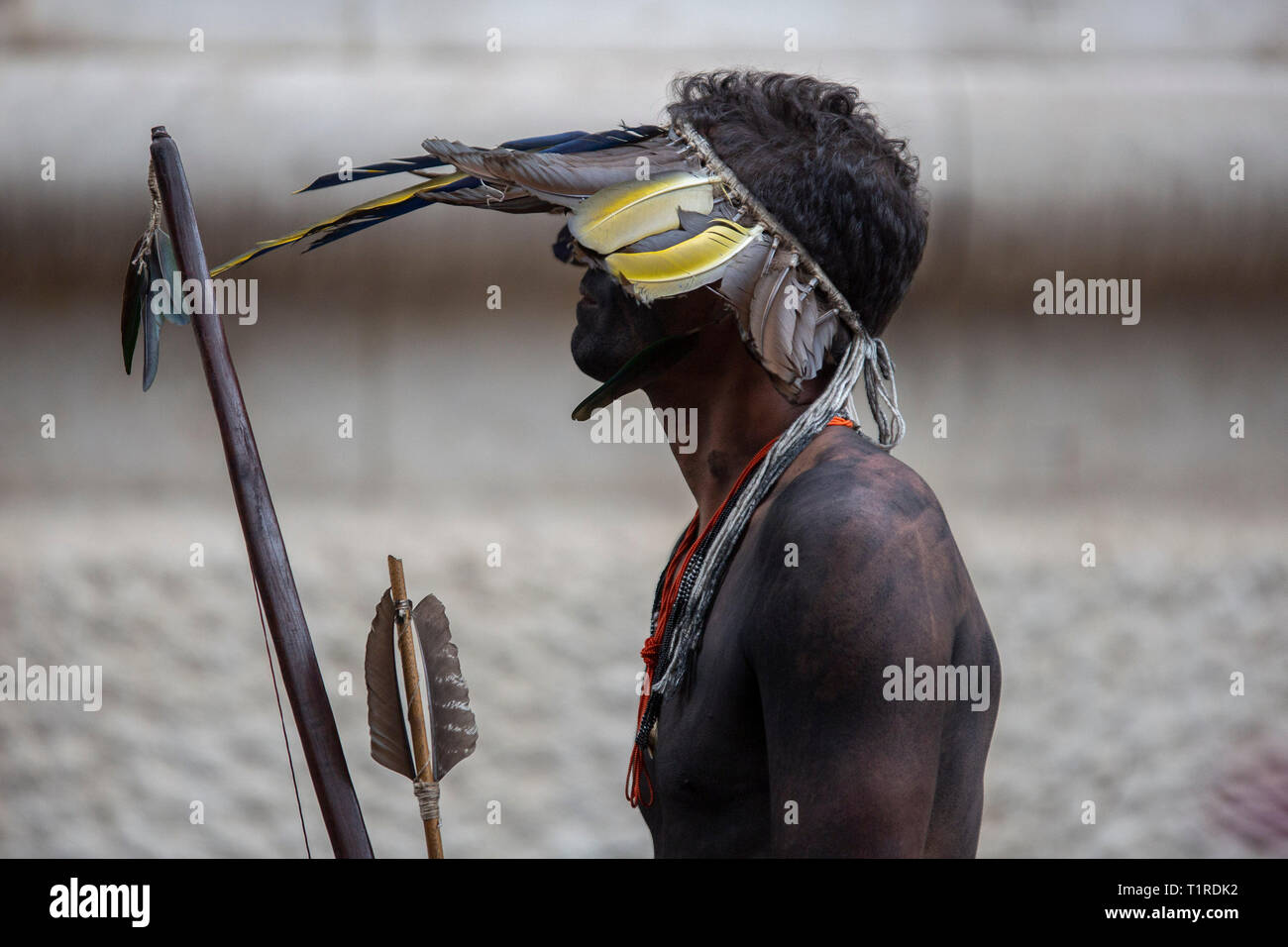 Sao Paulo, Brazil. 28th Mar, 2019. Guarani Indians threaten to invade ...