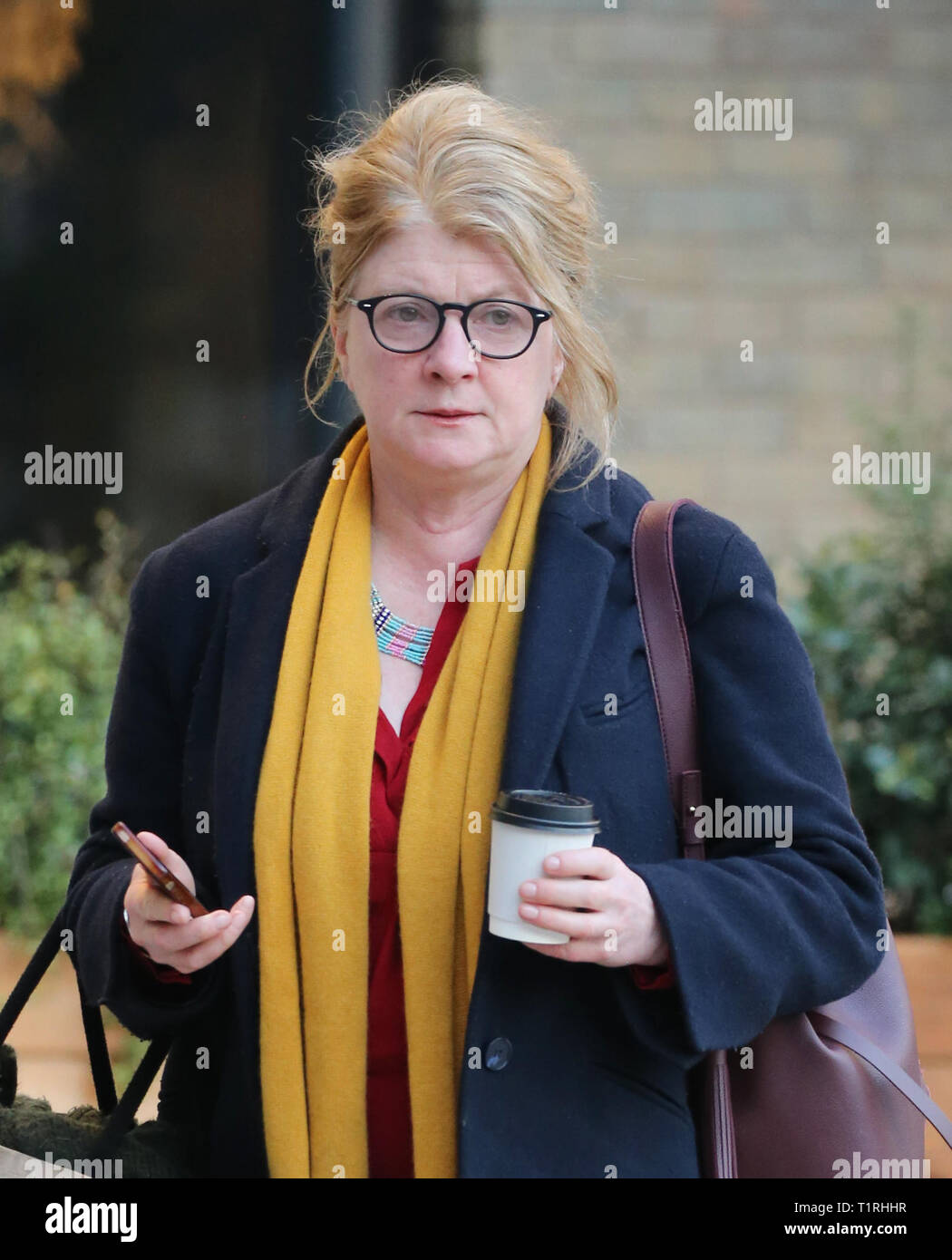 Felicity montagu 2019 hi-res stock photography and images - Alamy