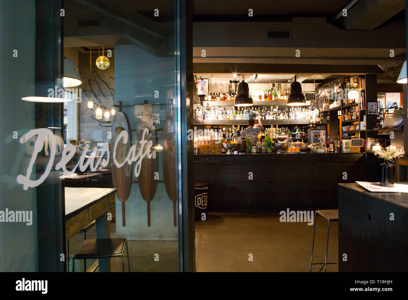 Deus ex machina hi-res stock photography and images - Alamy