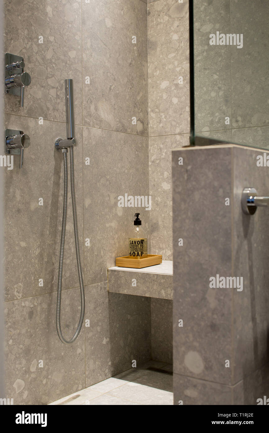 modern shower interior Stock Photo - Alamy