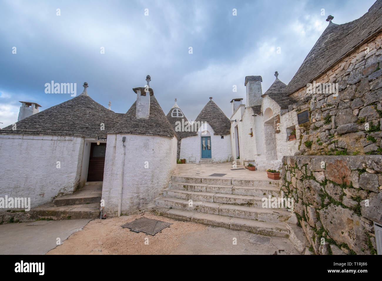 ALBEROBELLO, PUGLIA, ITALY - Alberobello's famous Trulli, the ...