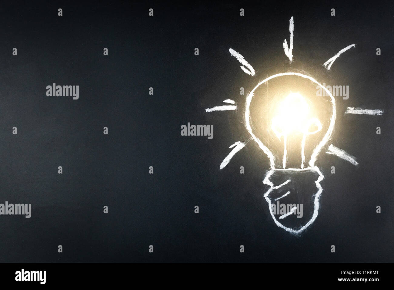 White chalk lightbulb hi-res stock photography and images - Alamy